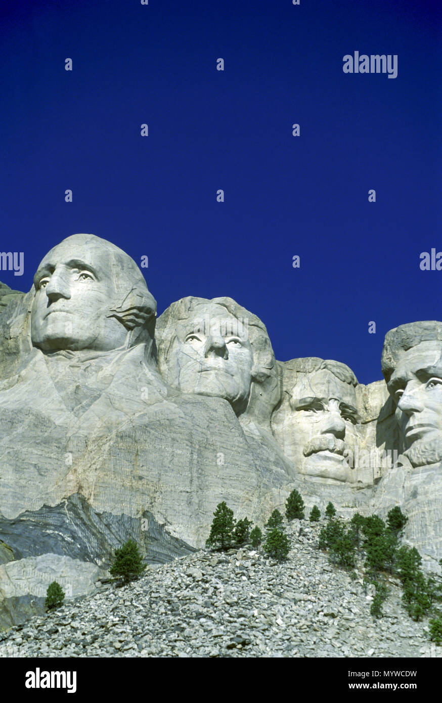 1992 HISTORICAL MOUNT RUSHMORE NATIONAL MONUMENT (©GUTZON & LINCOLN ...