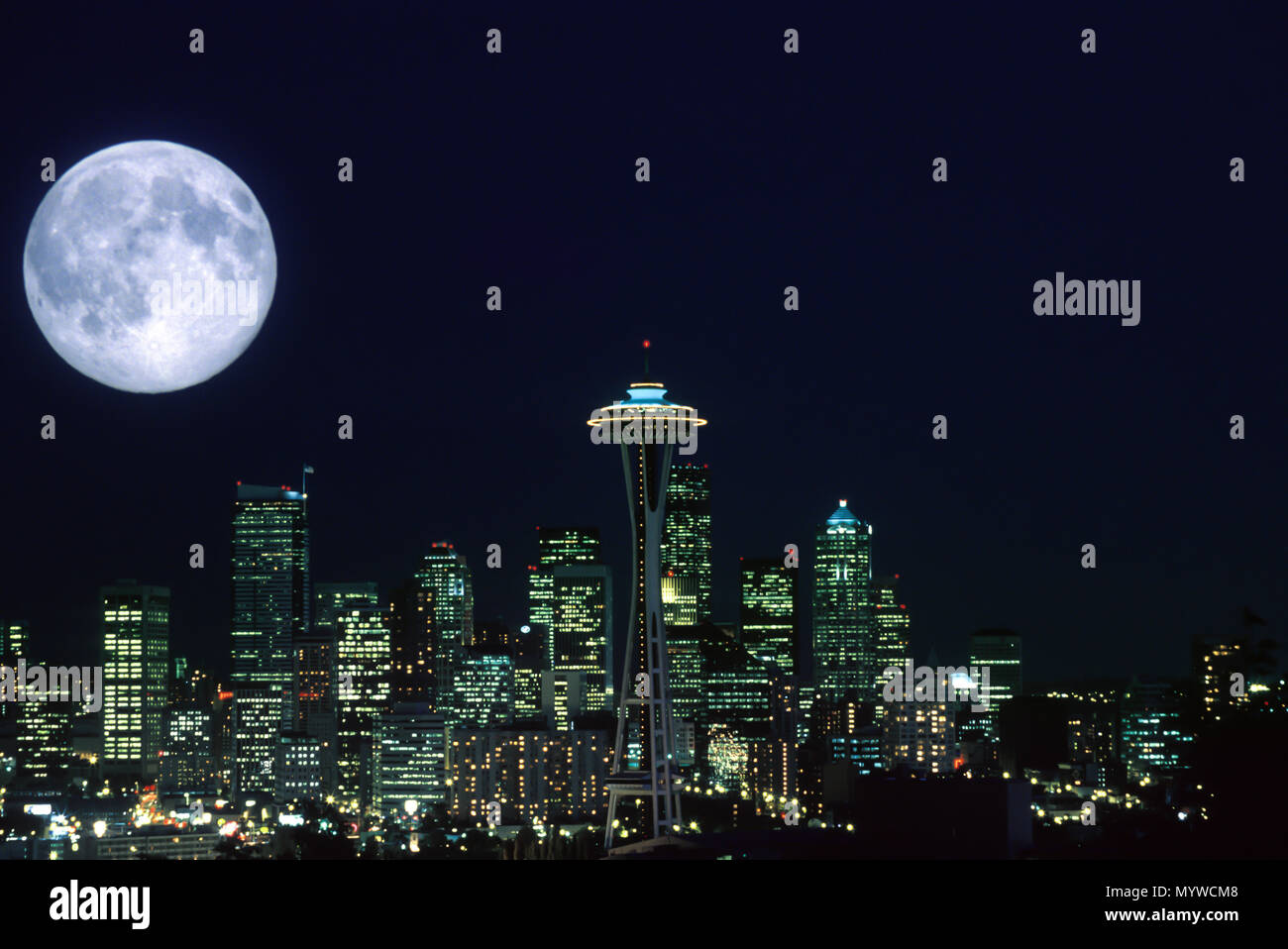 1992 HISTORICAL LARGE FULL MOON DOWNTOWN SKYLINE SPACE NEEDLE SEATTLE ...