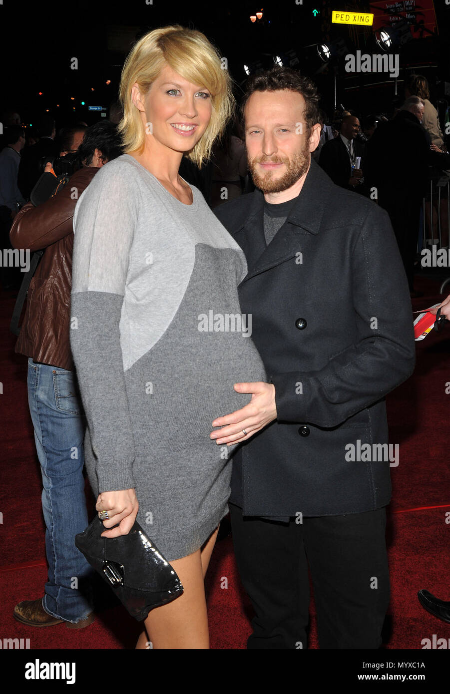 Jenna elfman and family hi-res stock photography and images - Alamy