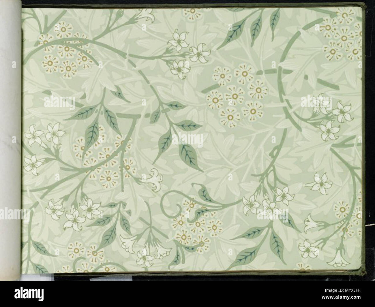 William morris wallpaper jasmine hi-res stock photography and images ...