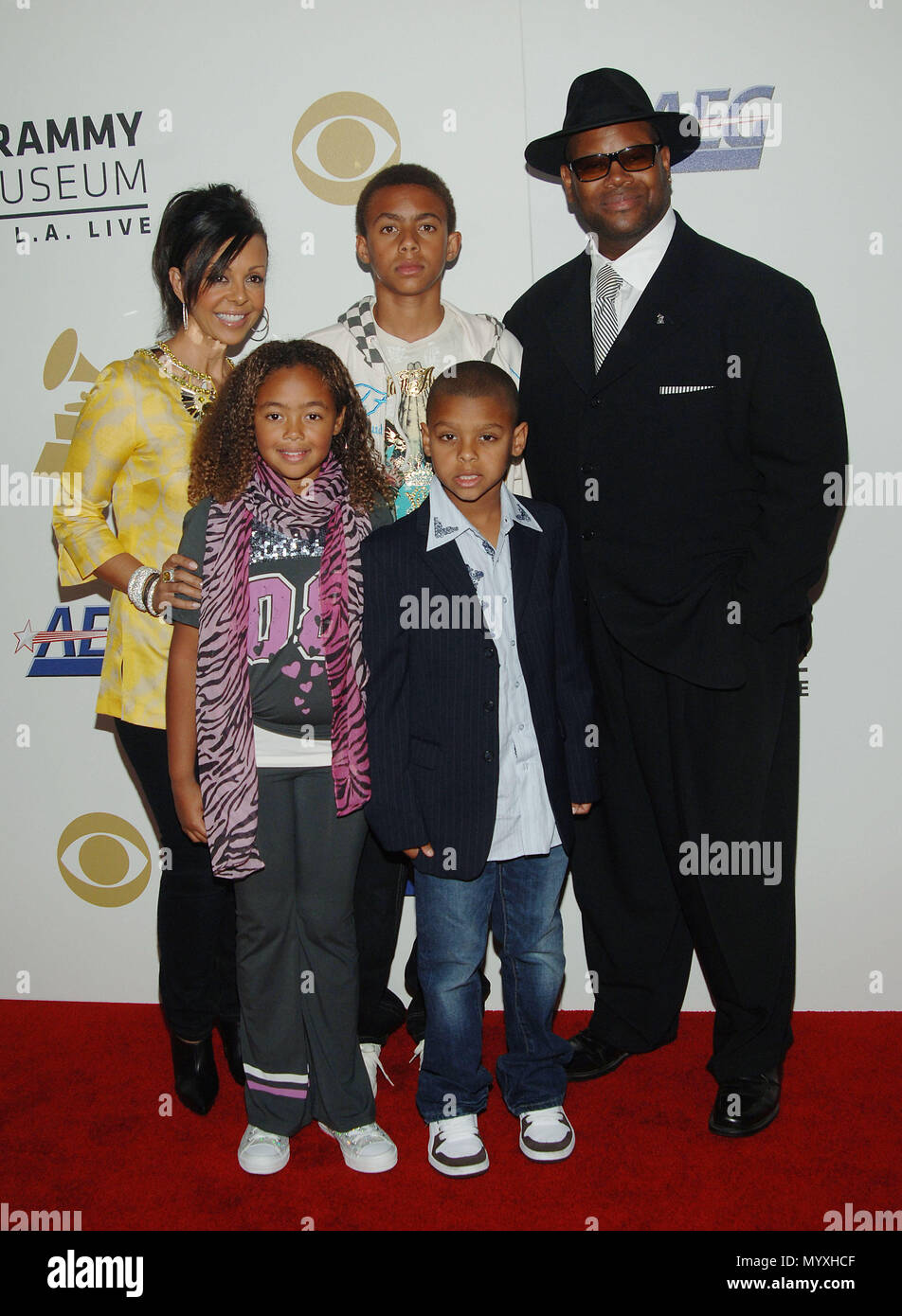 Jimmy Jam with wife and 2 kids - The GRAMMY Nominations Concert Live ...