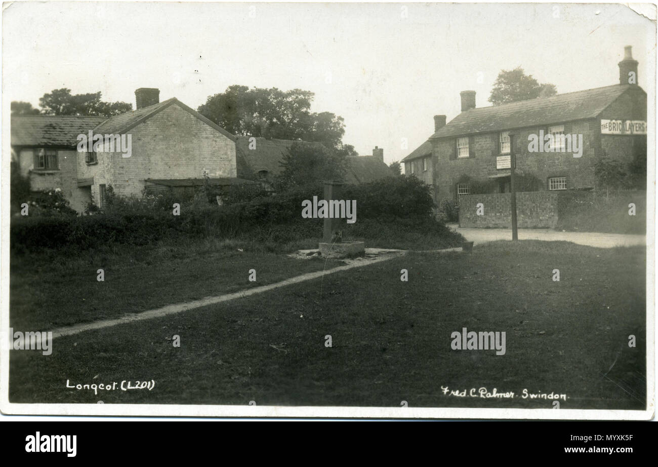 . English: Postcard of village pump and Bricklayers Arms pub at Longcot ...