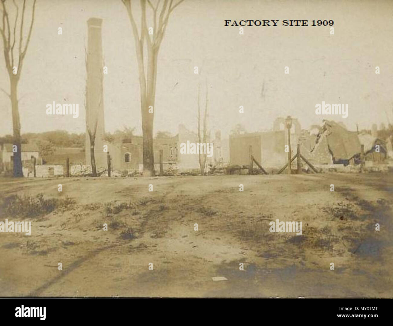 Early 1900s rubber worker hi-res stock photography and images - Alamy