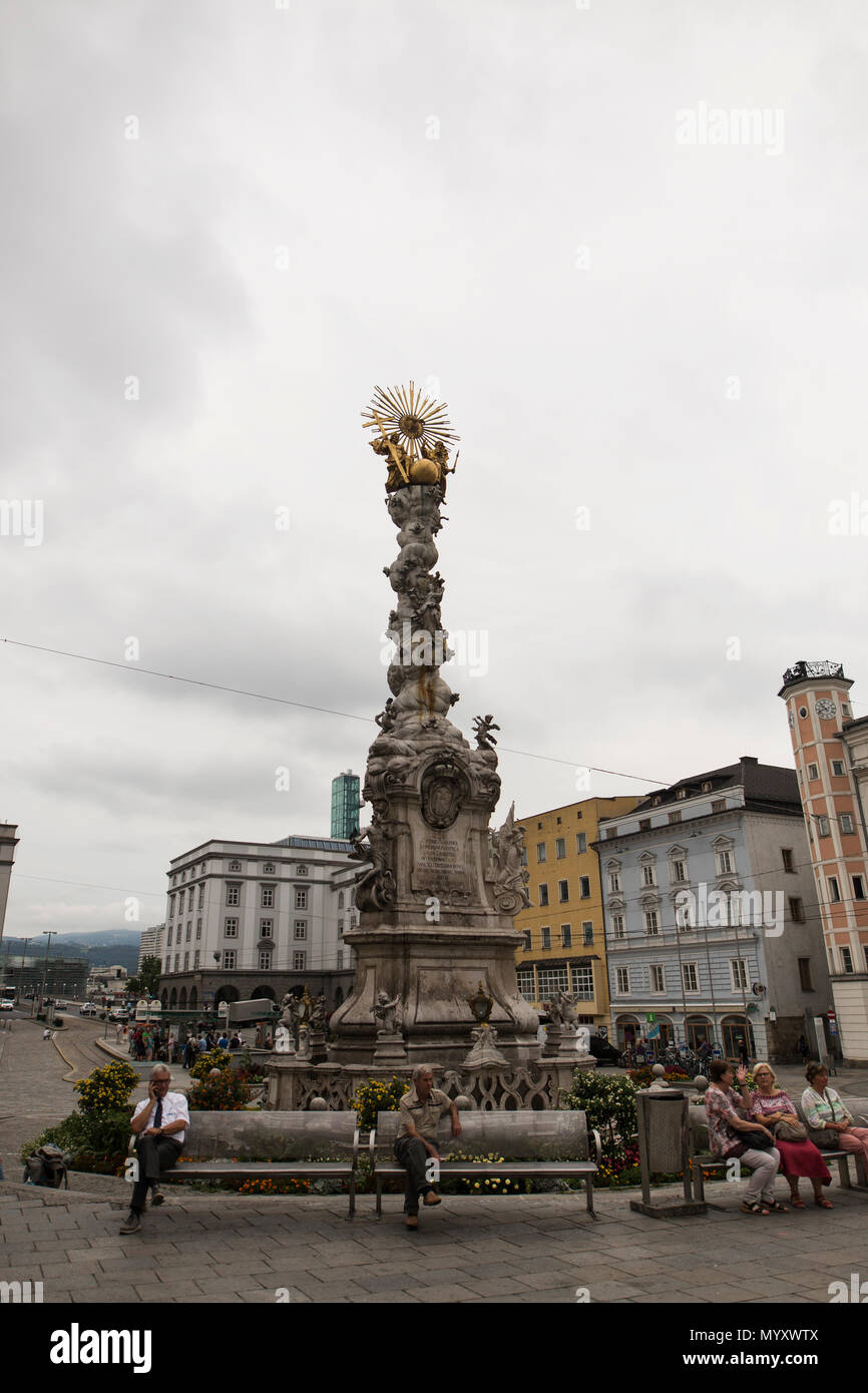 The Trinity Column in the main square (Hauptplatz) of the old town ...