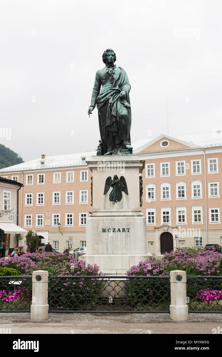 The statue of Wolfgang Amadeus Mozart in the Mozartplatz (Mozart Square ...