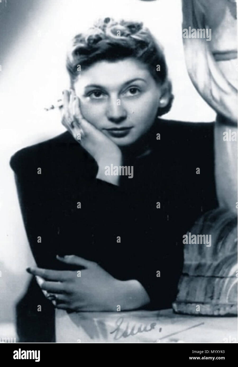 . English: Esmée Adrienne van Eeghen (1918-1944), Dutch resistance in ...