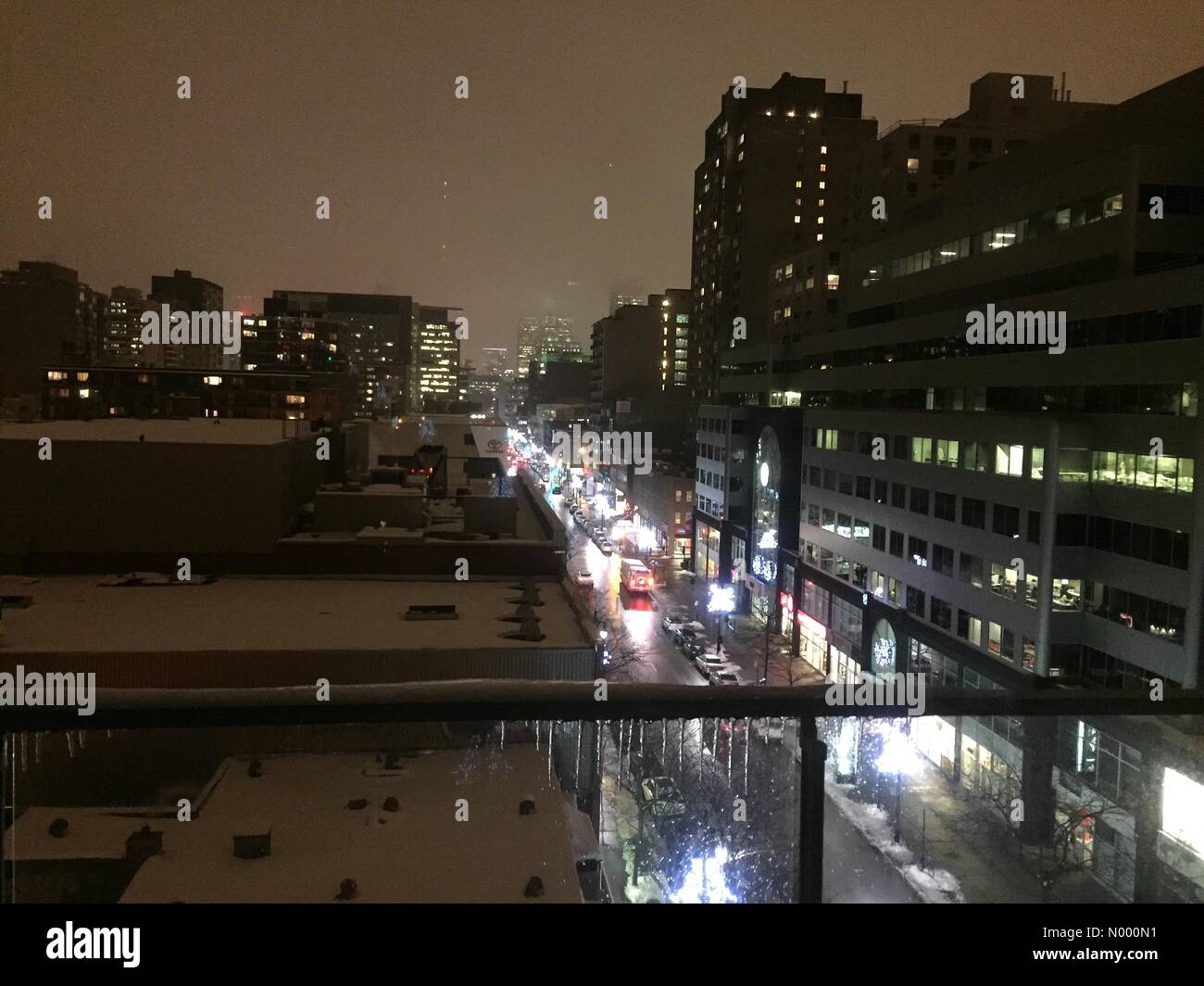 Montreal freezing rain hi-res stock photography and images - Alamy