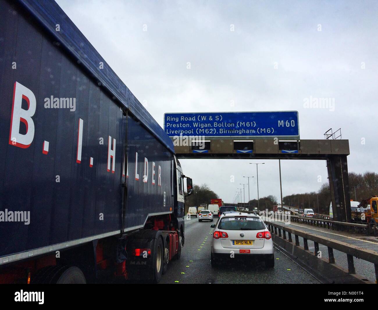Manchester, UK. 26th March, 2015. Weather and road works lead to ...