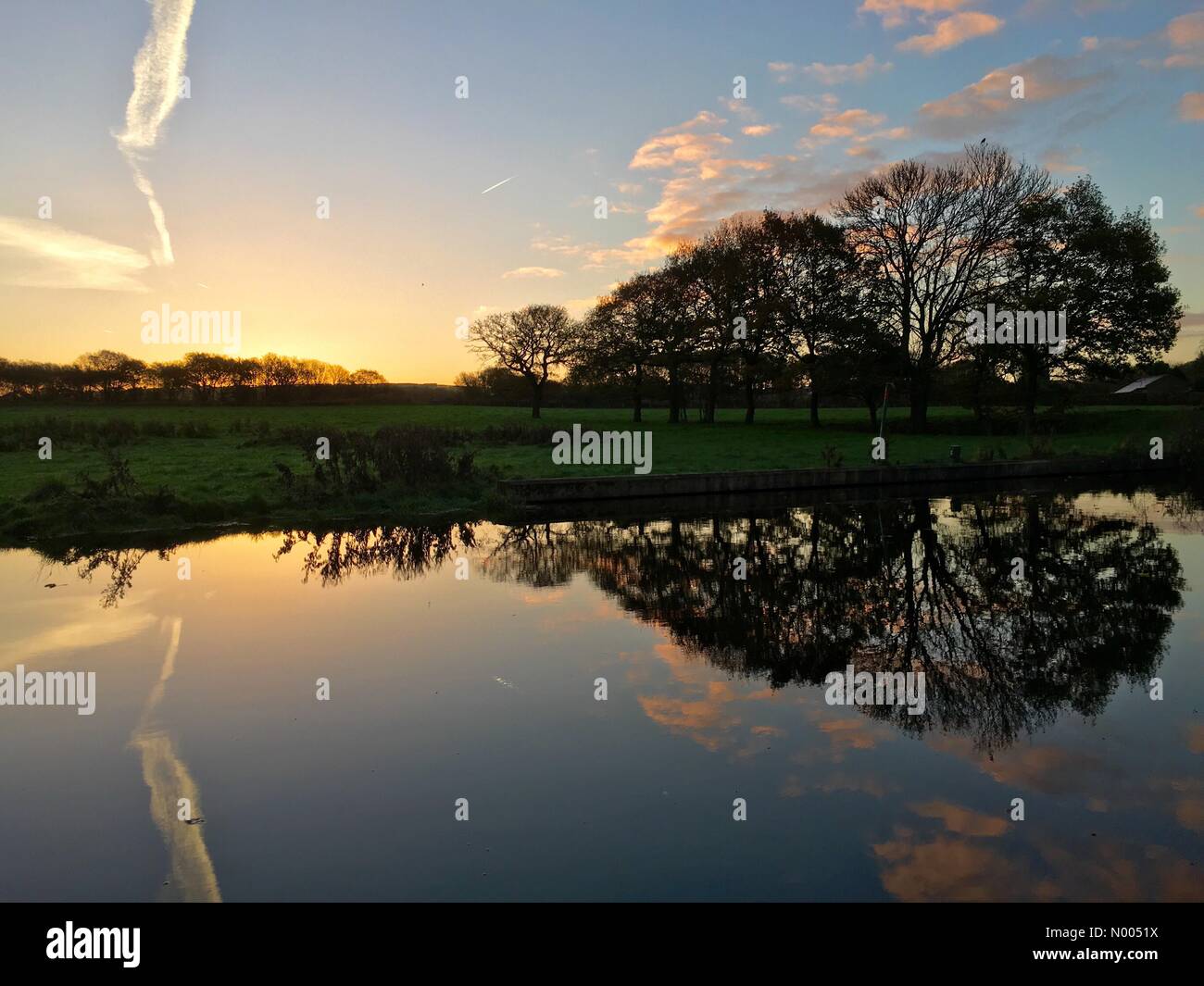 Adlington, Lancashire, UK. 12th November, 2015. UK Weather 12th ...