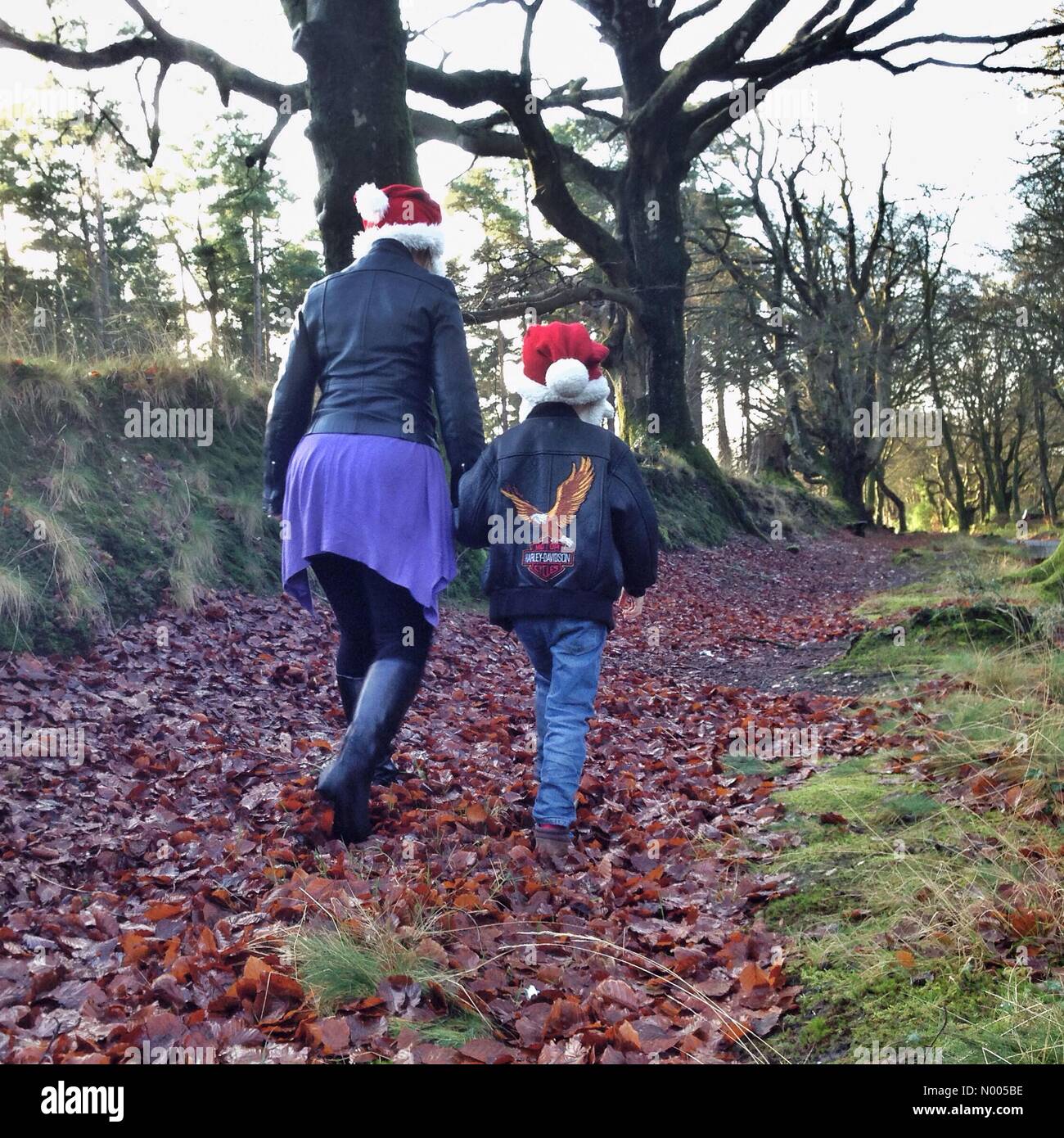 Hats walk side hi-res stock photography and images - Alamy