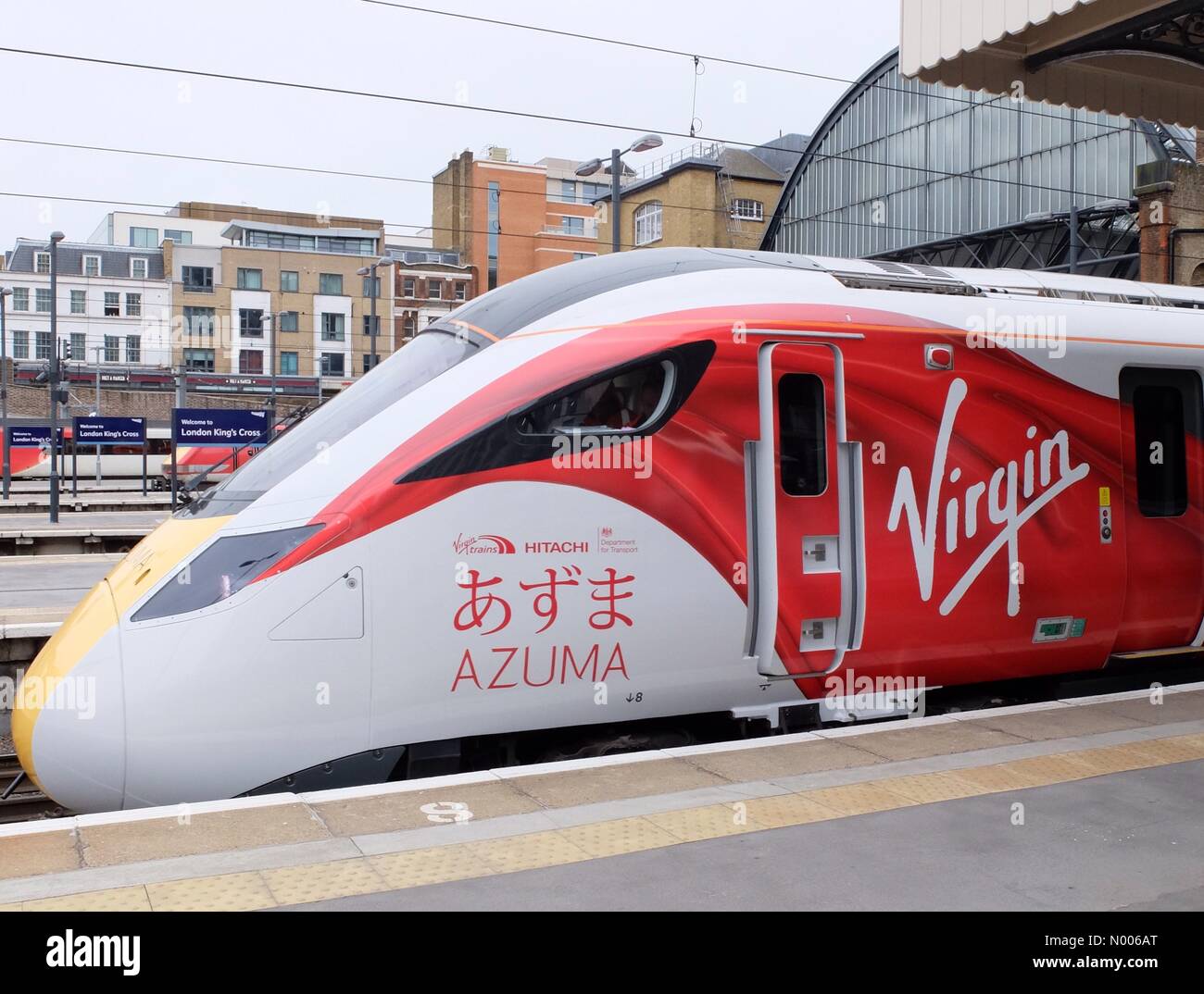 Virgin azuma train hi-res stock photography and images - Alamy