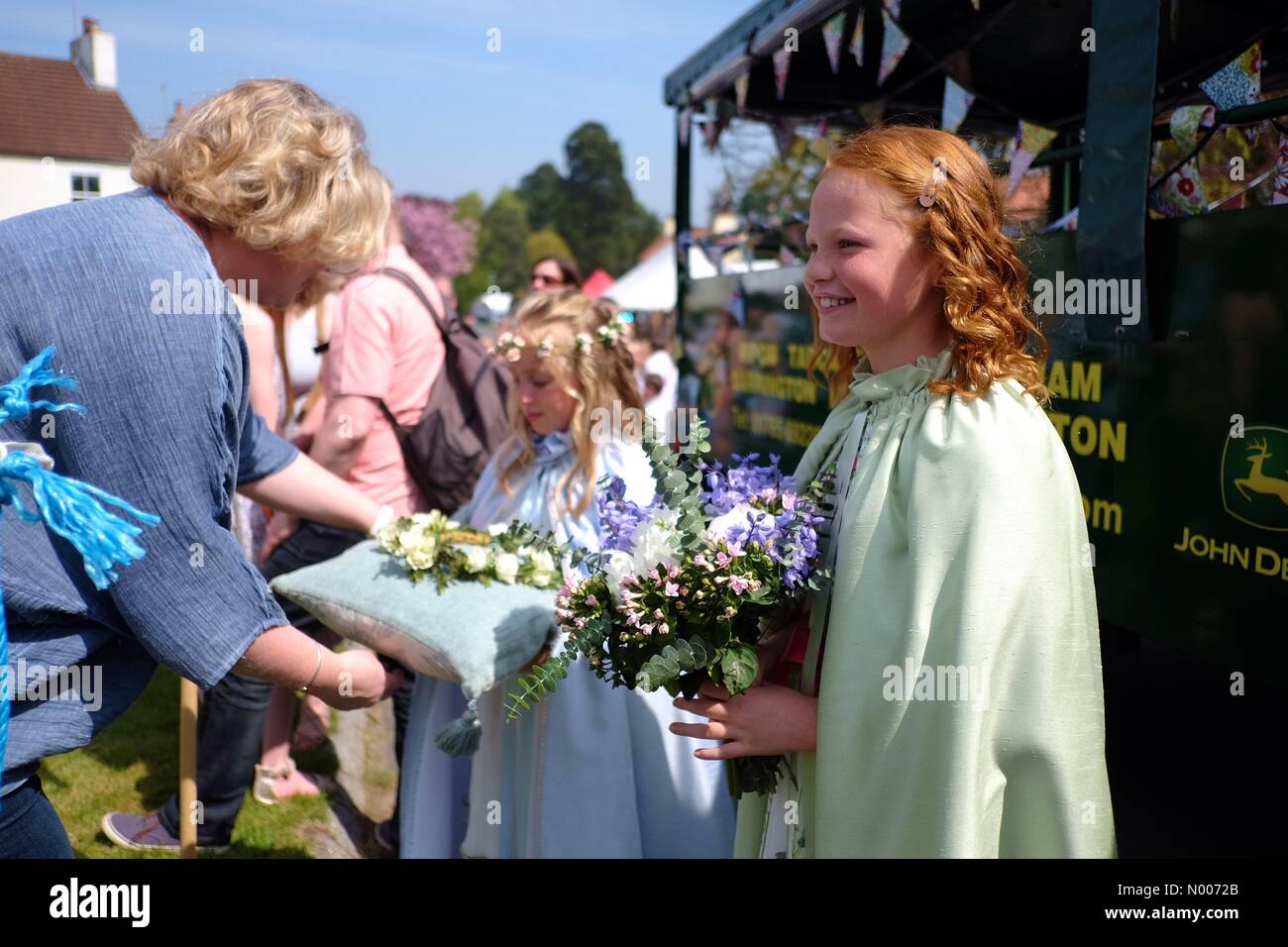 Aldborough, North Yorkshire, UK. 8th May, 2016. At Aldborough May Day ...