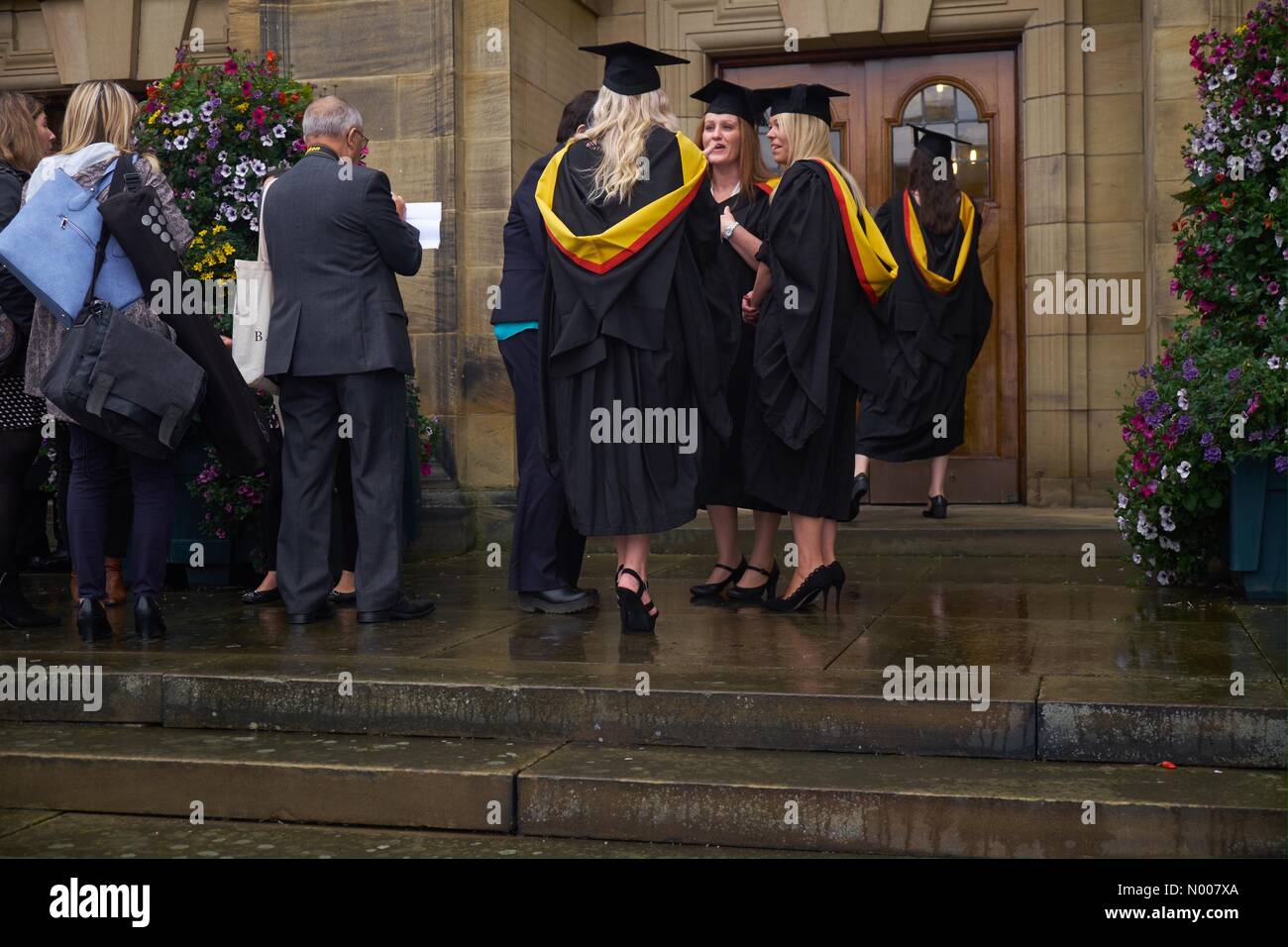 Bangor, Wales, UK. 11th July, 2016. First day of Graduations Bangor ...