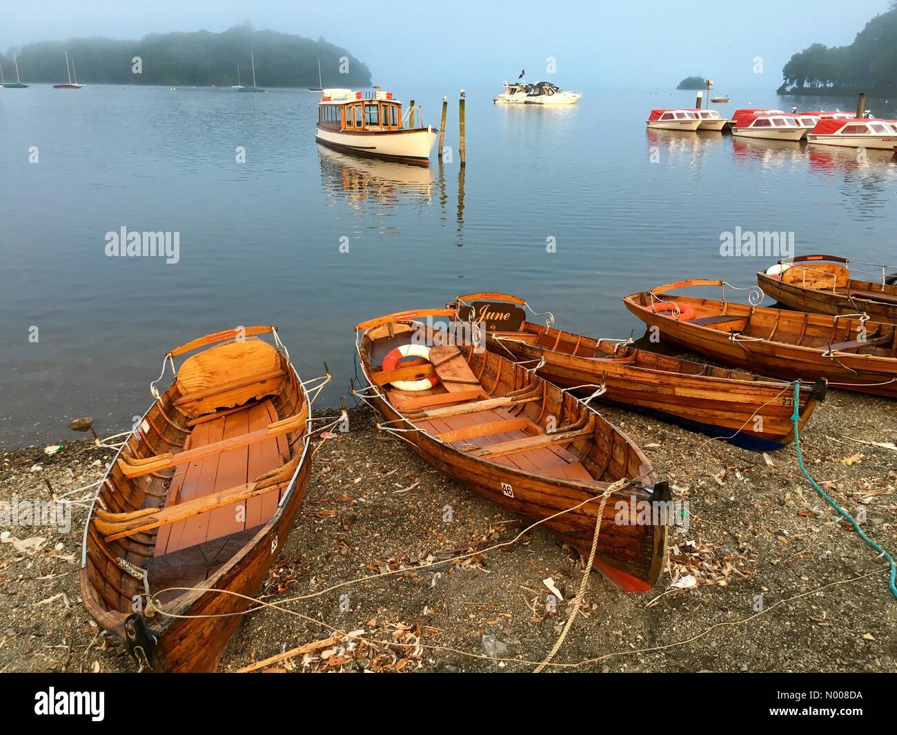 Bowness-on-Windermere, Cumbria, UK. 29th Aug, 2016. UK Weather: Early ...
