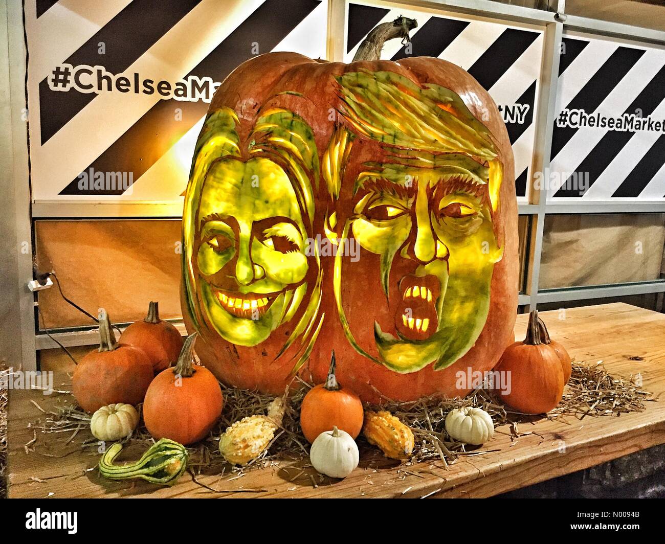 Donald trump pumpkin hi-res stock photography and images - Alamy