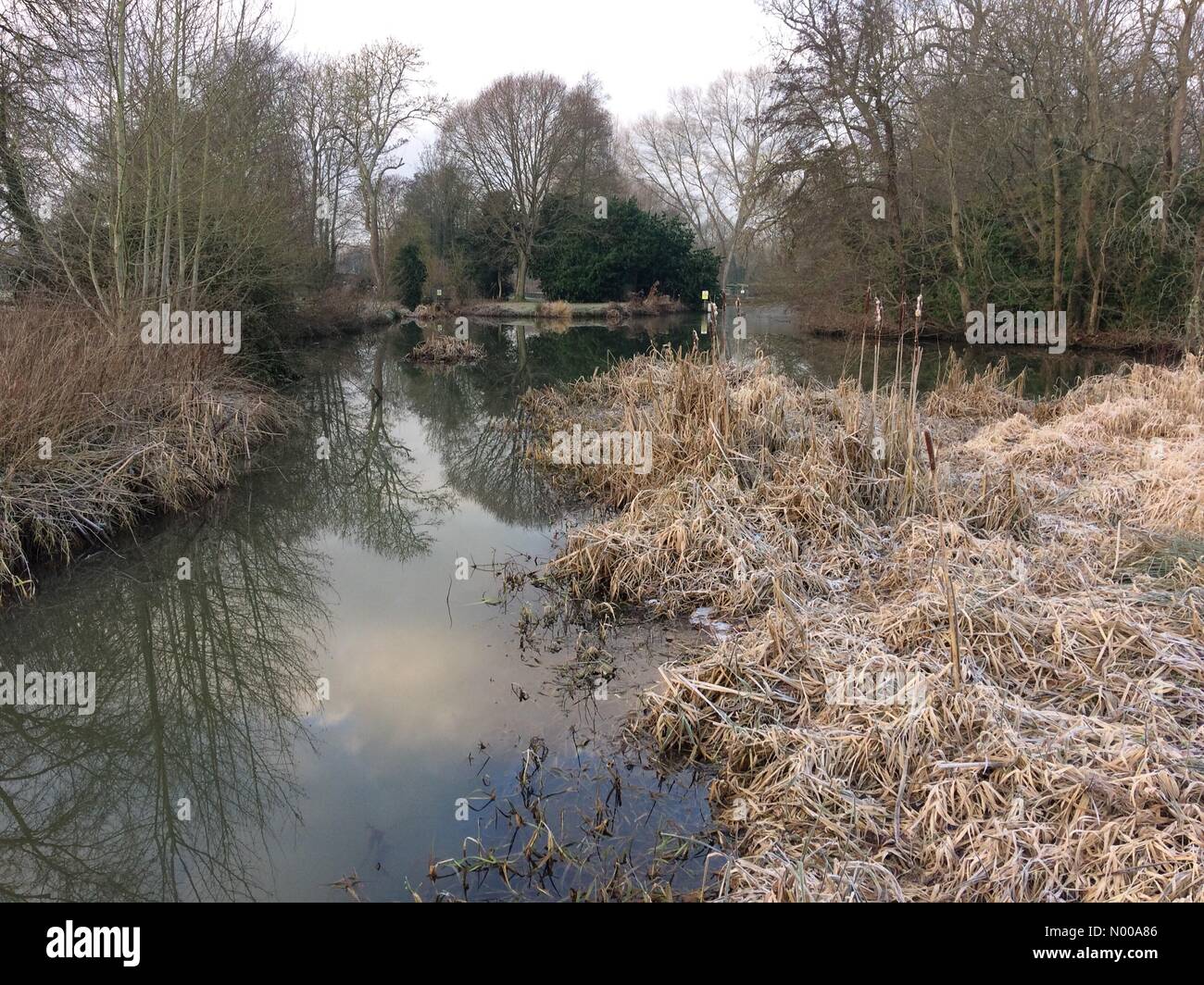 Barcombe mills east sussex uk hi-res stock photography and images - Alamy