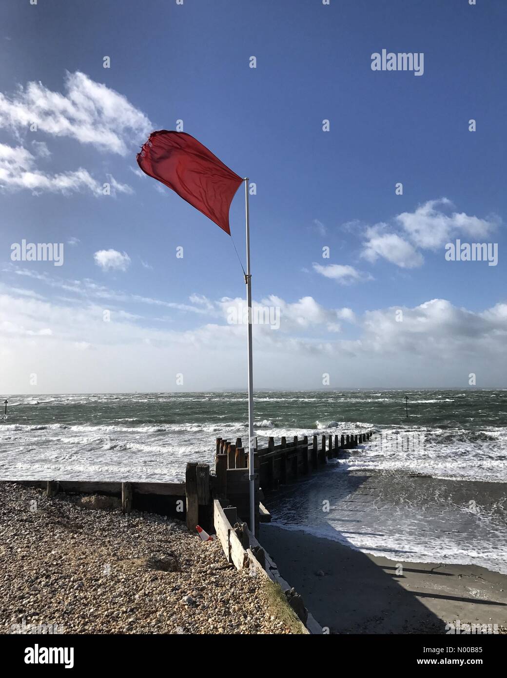 Gales flag hi-res stock photography and images - Alamy