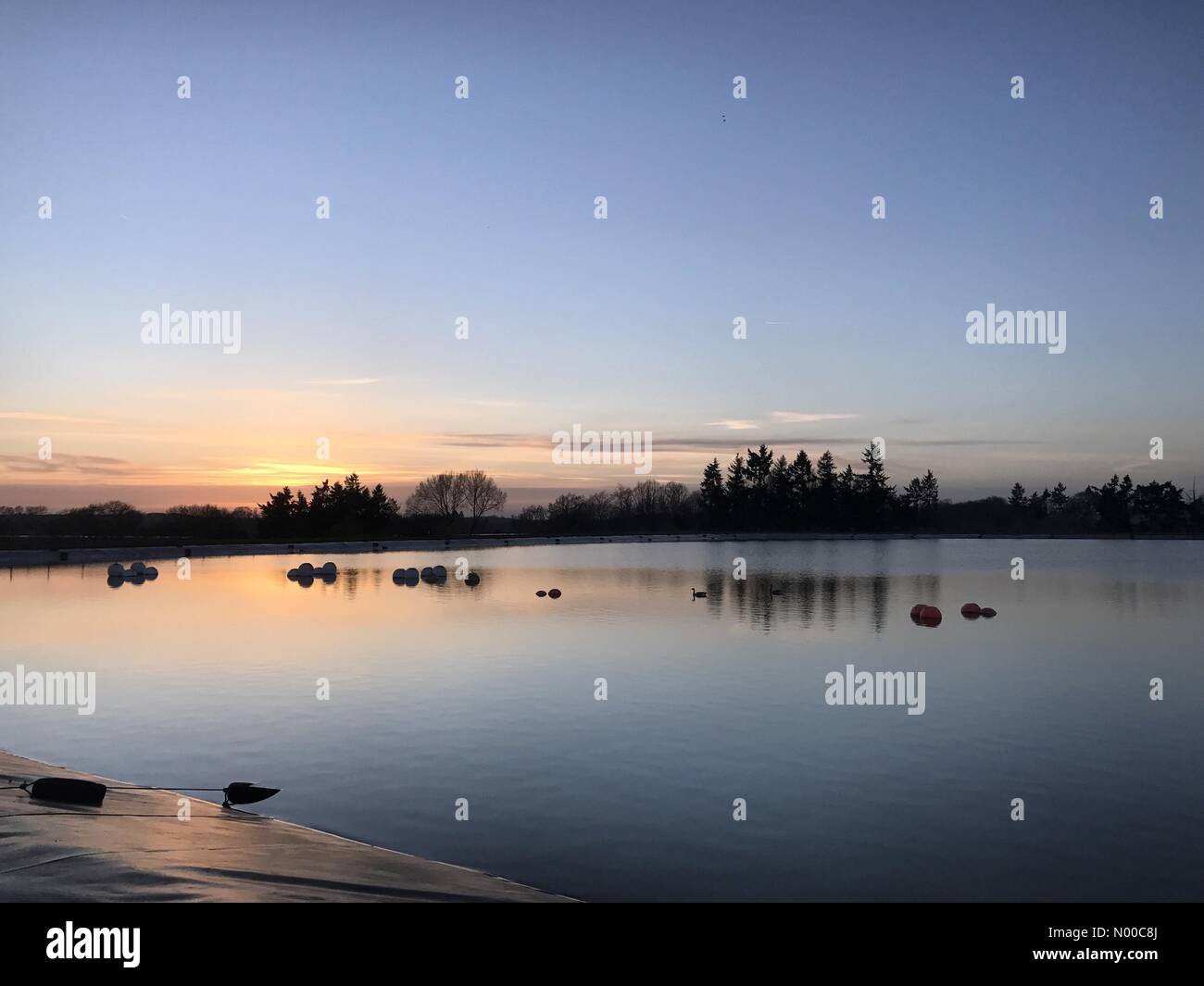 Godalming, UK. 31st Mar, 2017. UK Weather: Sunset over Godalming ...