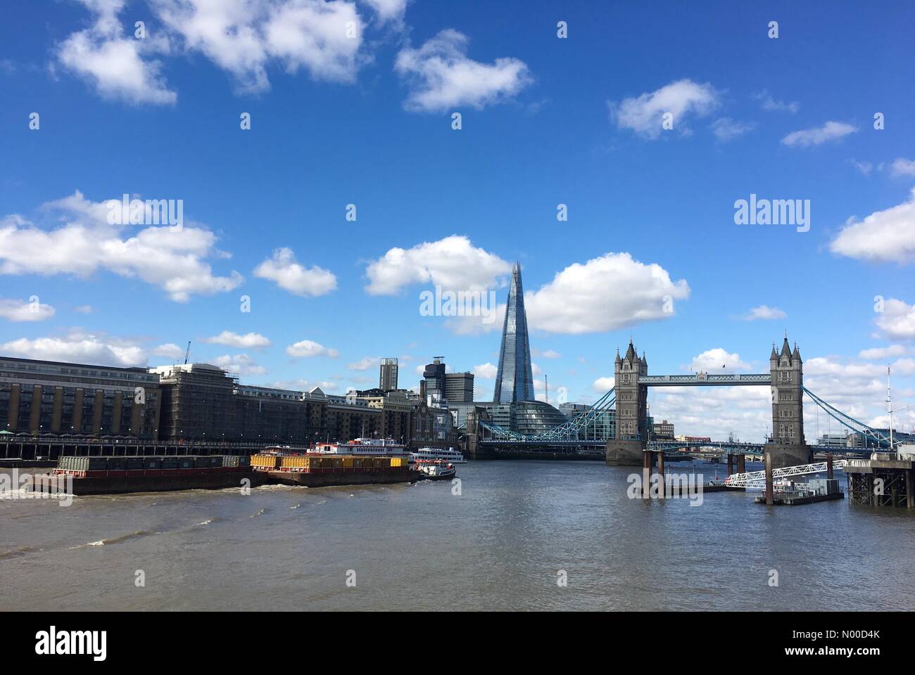 St Katharines Way High Resolution Stock Photography and Images - Alamy