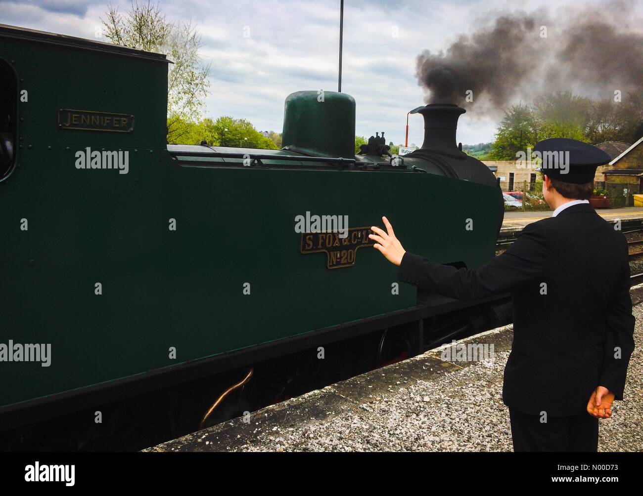 Matlock peak district railway hi-res stock photography and images - Alamy