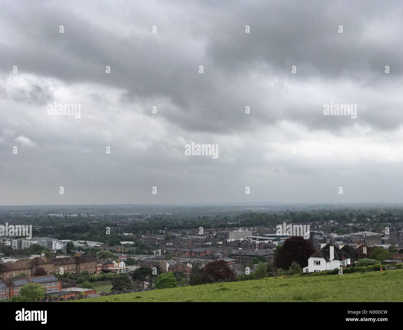 Guildown Ave, Guildford, UK. 03rd May, 2017. UK Weather: Cloudy over ...