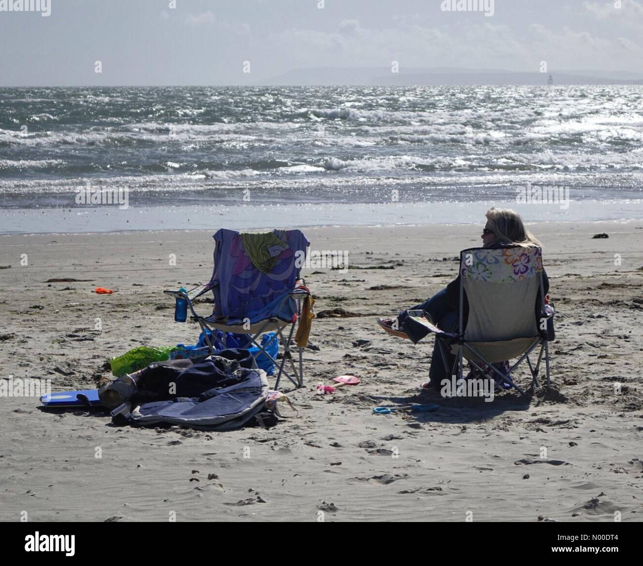 W Strand, West Wittering, Chichester, UK. 14th May, 2017. UK Weather ...