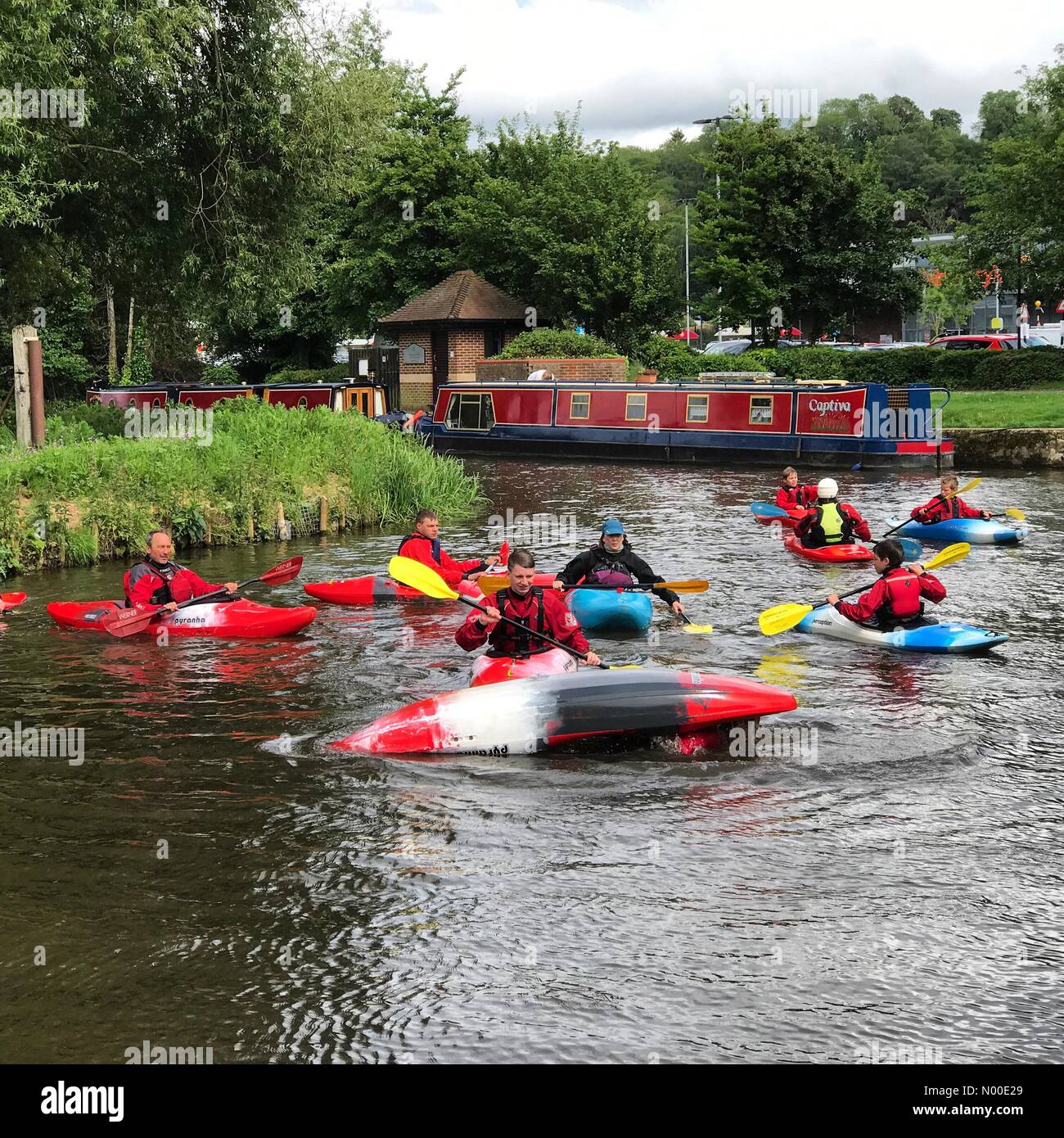 Godalming, UK. 20th May, 2017. UK Weather: Canoeing on the River Wey in ...