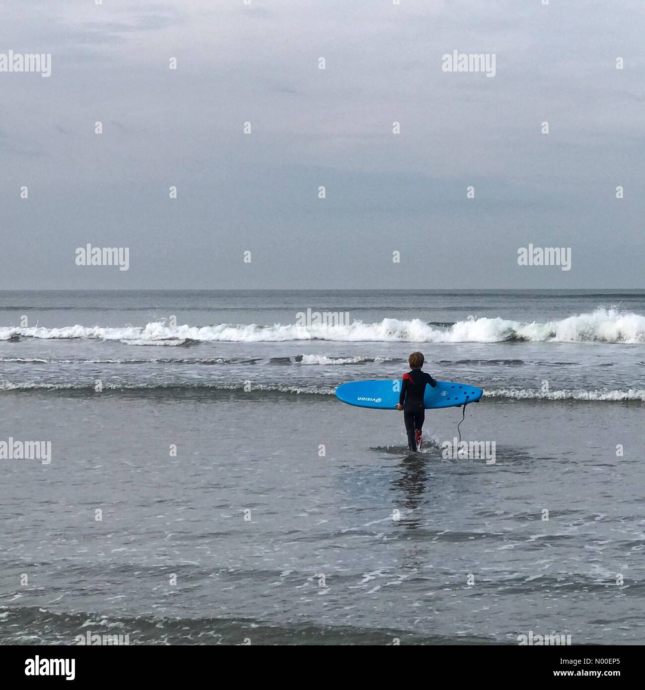 W Strand, West Wittering, Chichester, UK. 02nd June, 2017. UK Weather ...