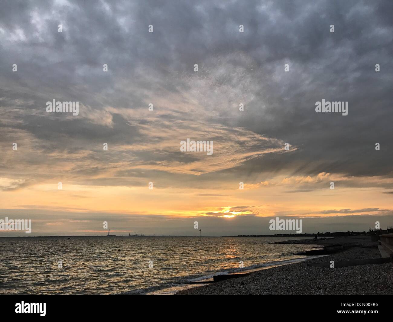 Marine Parade E, Lee-on-the-Solent PO19BW, UK. 02nd June, 2017. UK ...