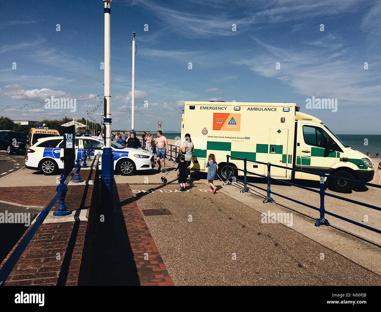 Air ambulance on beach hi-res stock photography and images - Alamy