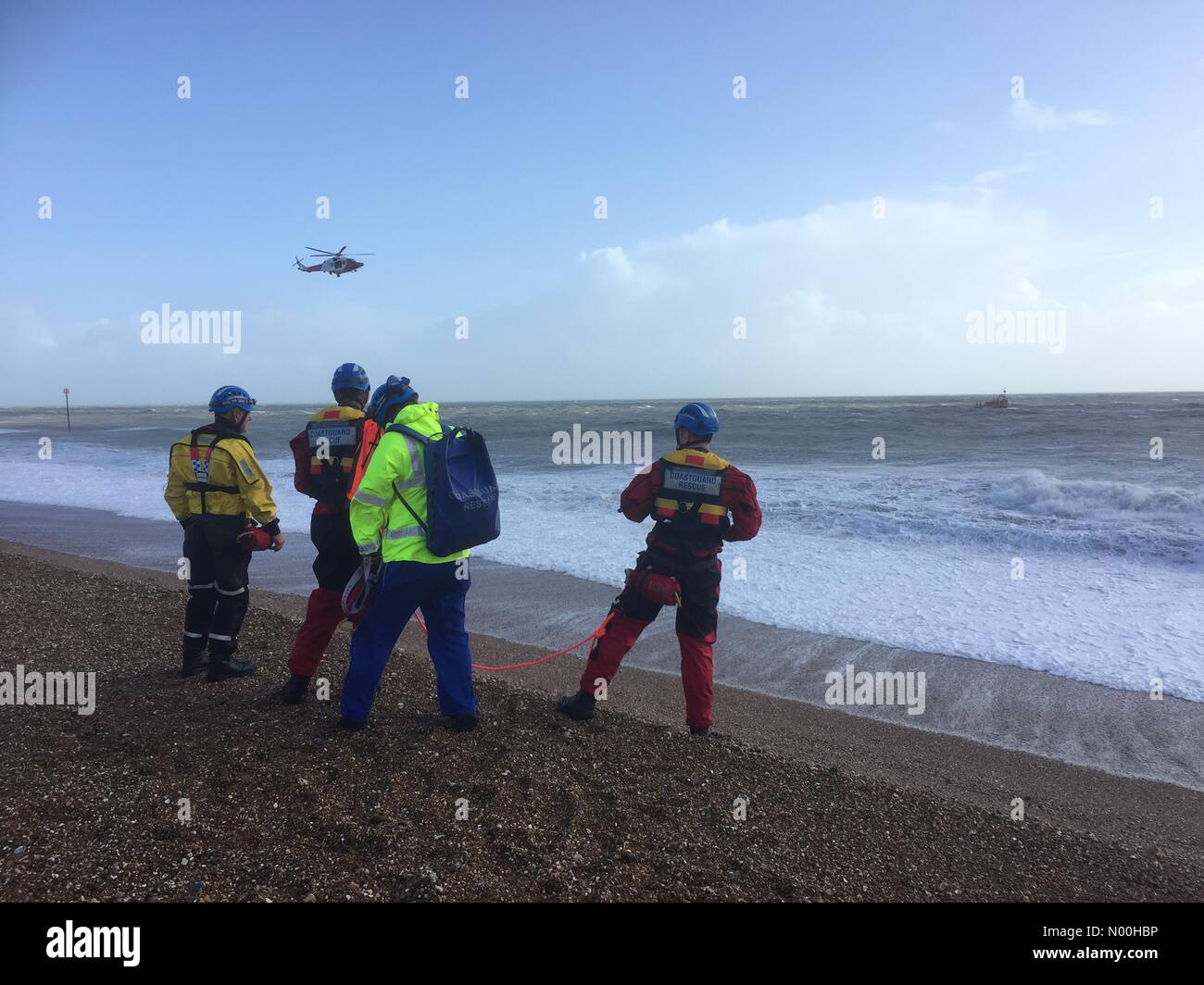 Bogner Regis, UK. 21st Oct, 2017. UK Weather. Sea rescue in Bognor ...