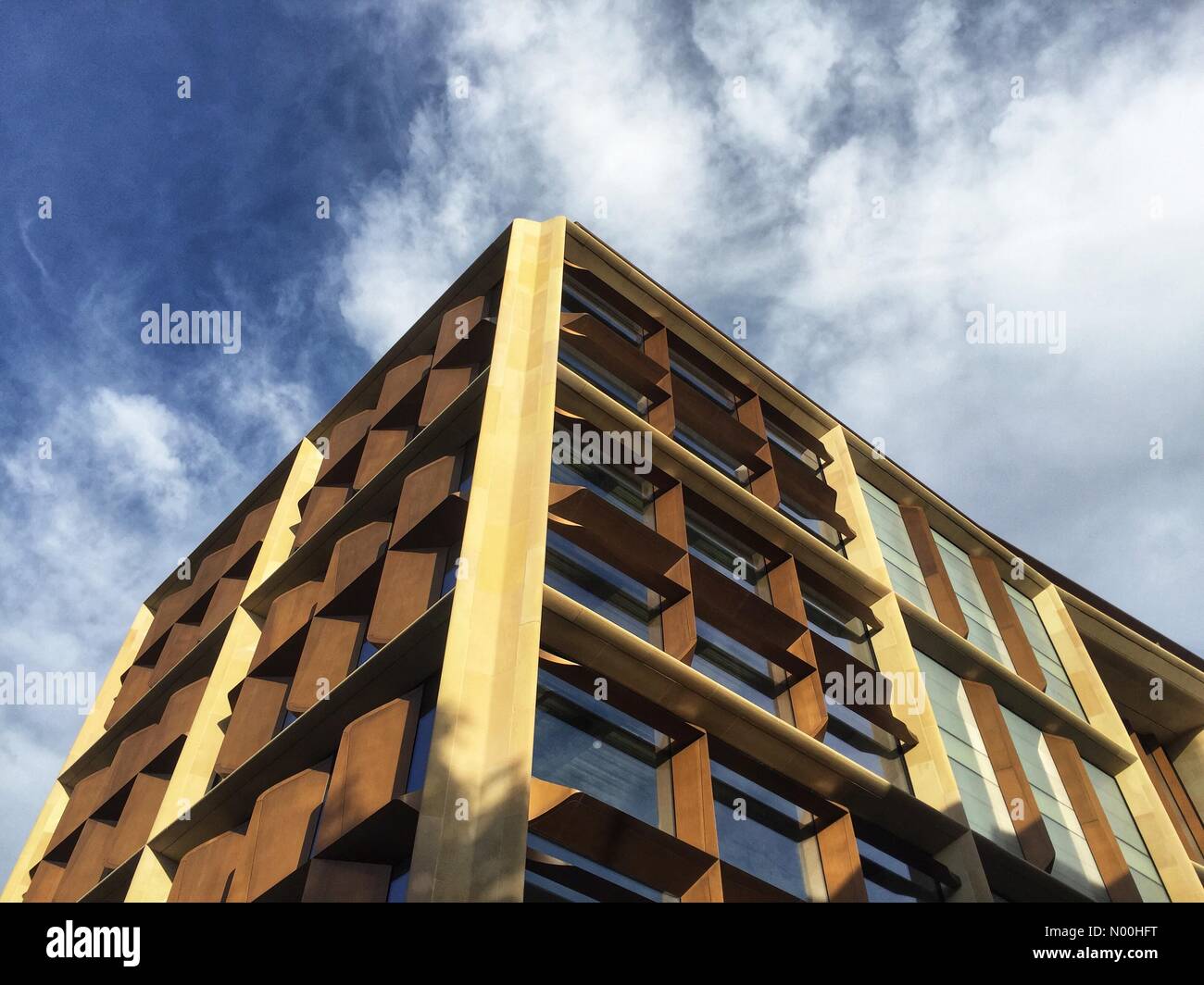 Bloomberg building hi-res stock photography and images - Alamy