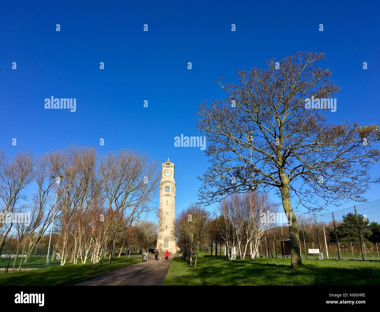 UK Weather: Sunny day in Blackpool. Clear blue skies but cold at the ...