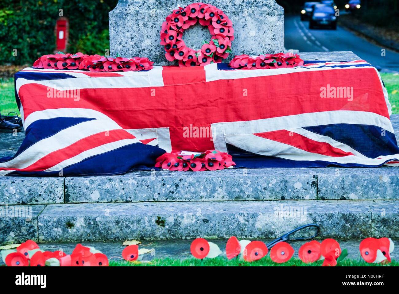 Busbridge church hi-res stock photography and images - Alamy
