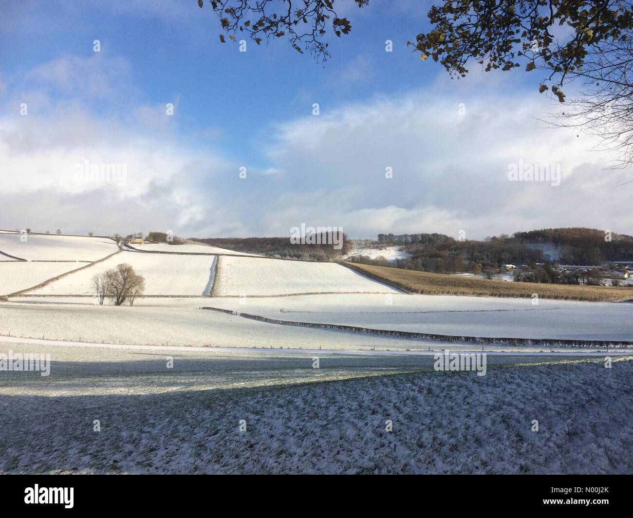 York, UK. 30th Nov, 2017. Snowing in North Yorkshire Credit: PennPix ...