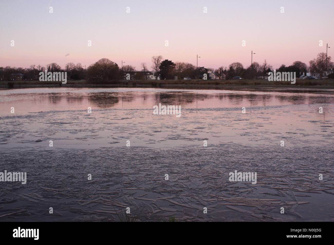 Wimbledon common pond hi-res stock photography and images - Alamy