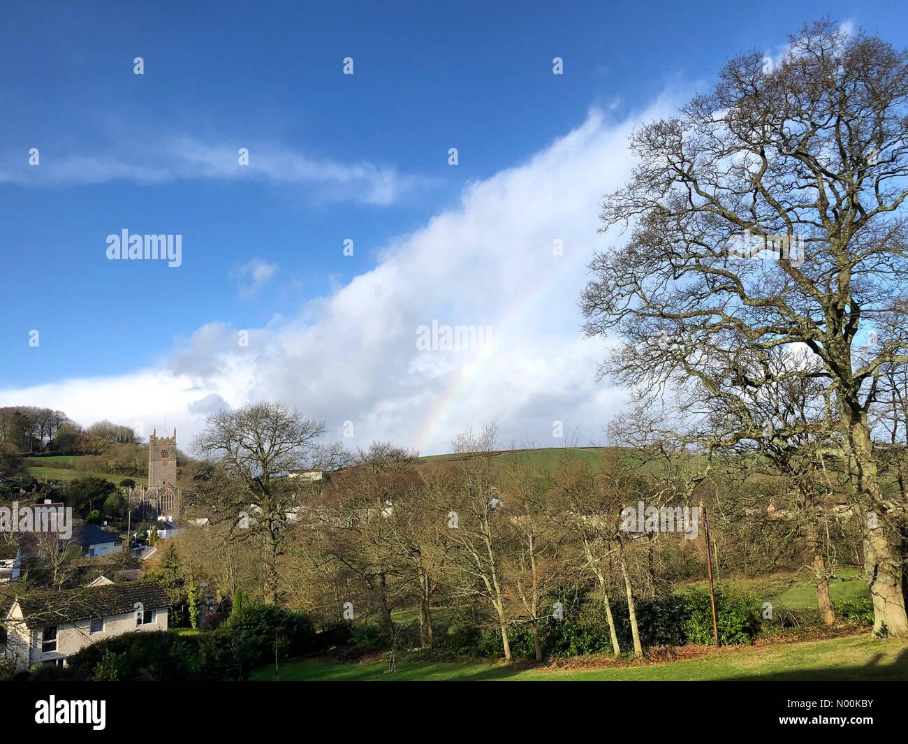 Marldon, Paignton, UK. 11th Feb, 2018. UK Weather: Rainbow over Marldon ...