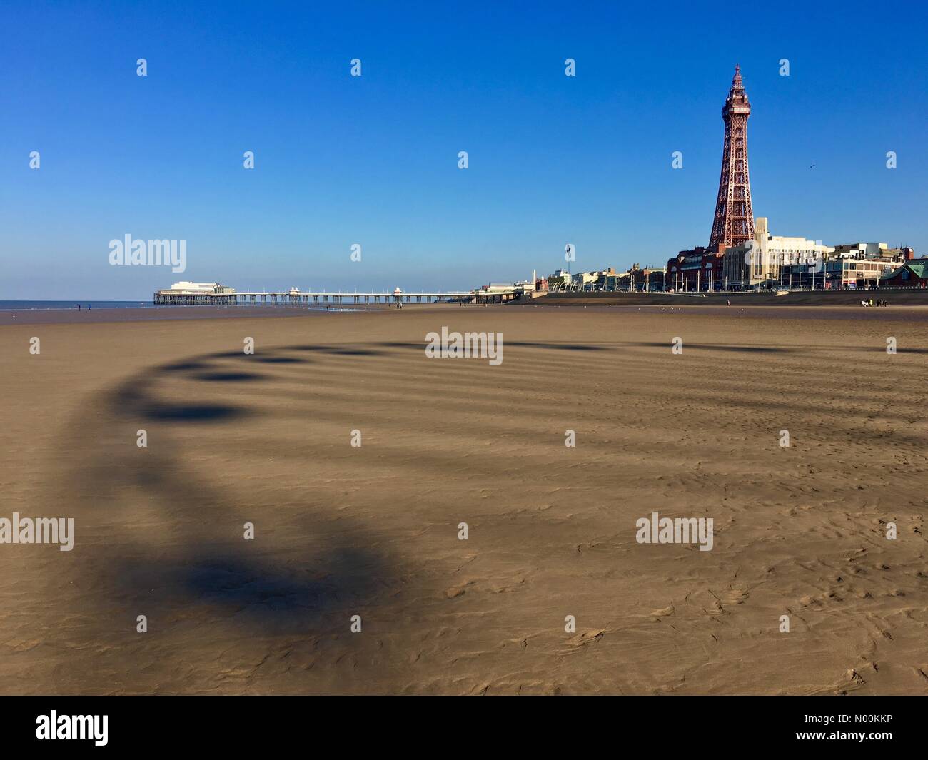 UK Weather: Sunny at Blackpool. Clear blue skies but cold wind on the ...