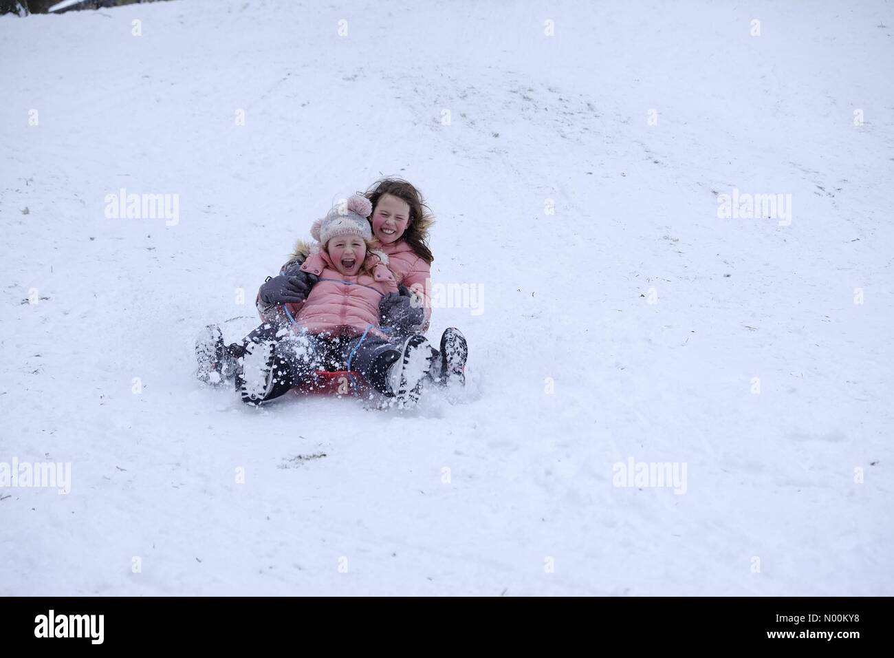 Wibsey Park, Bradford, West Yorkshire, UK. 1st March, 2018. Kids ...