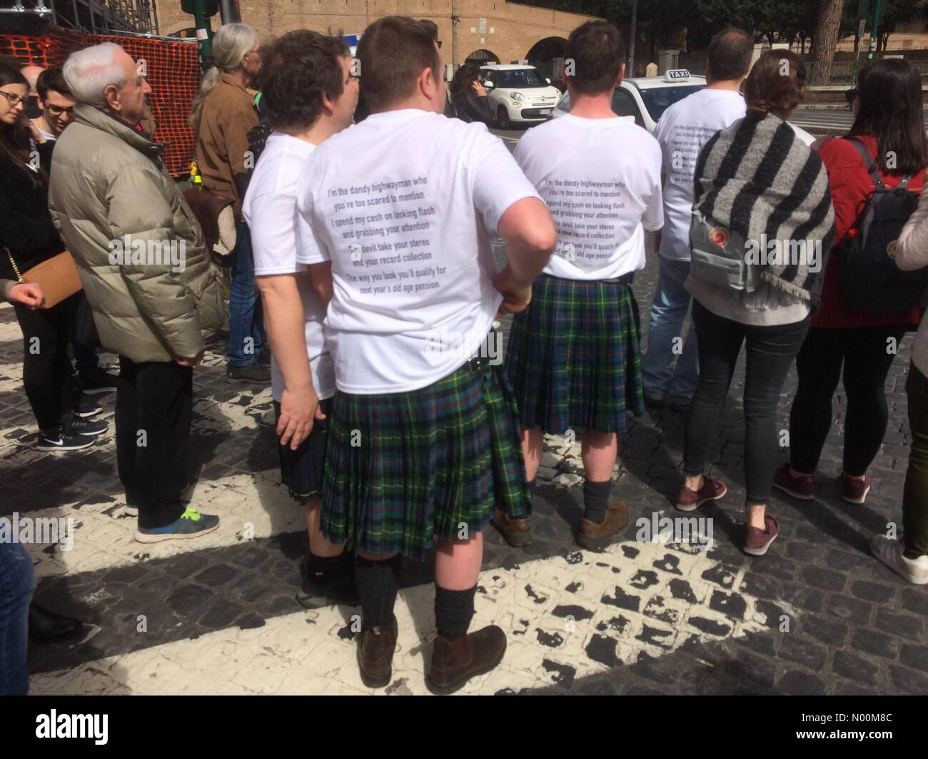 Six nations scotland fans hi-res stock photography and images - Alamy