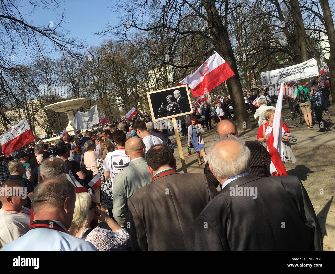 Anniversary of Smolensk air crash - Warsaw Poland - Tues 10th Apr 2018 ...