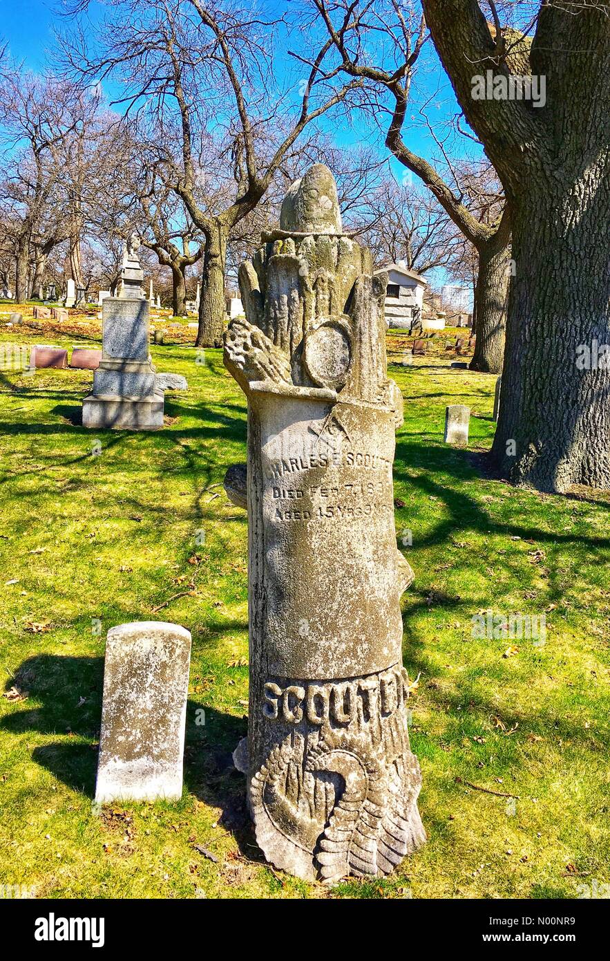 Rosehill cemetery chicago hi-res stock photography and images - Alamy