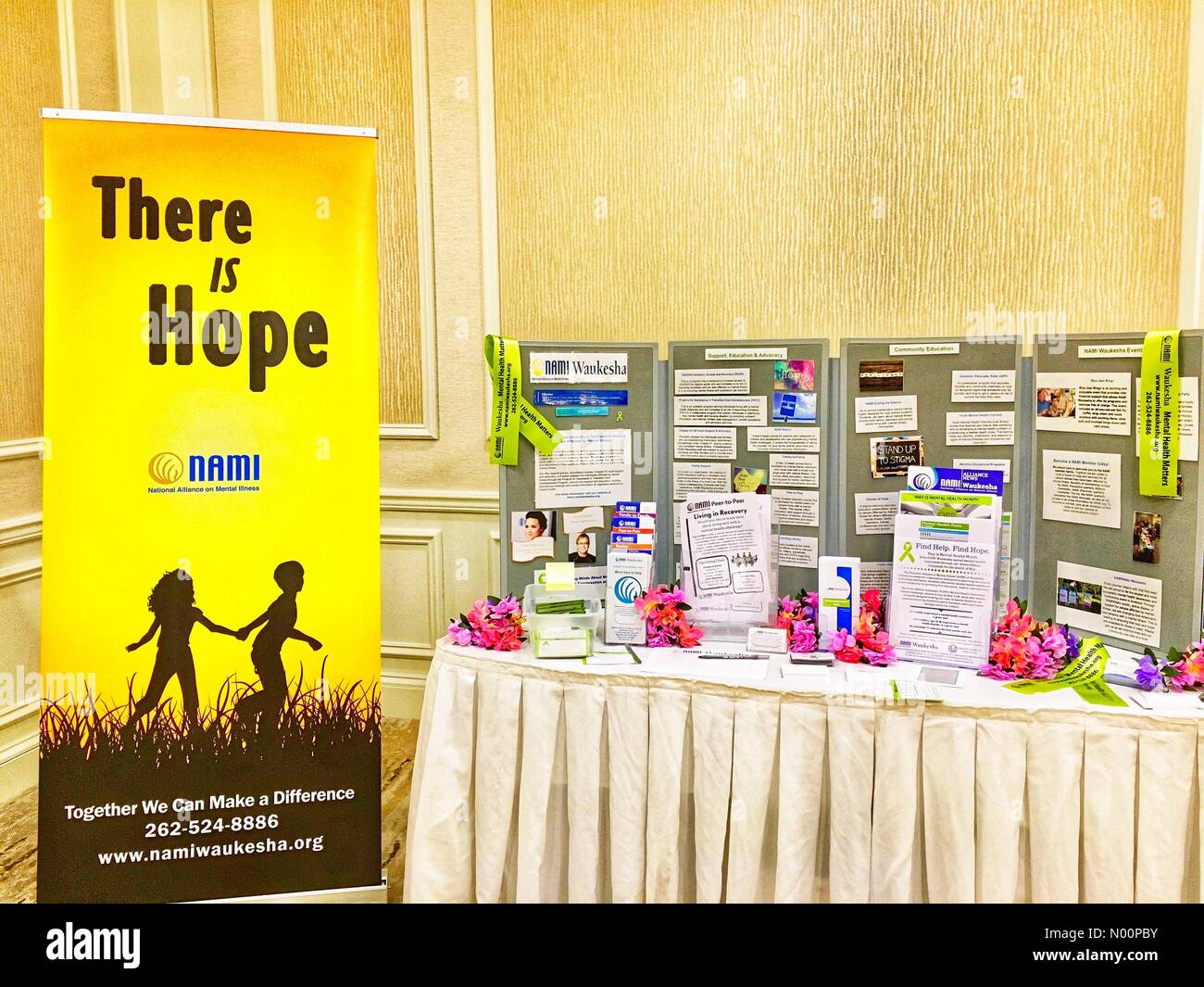 Nami fundraiser hi-res stock photography and images - Alamy