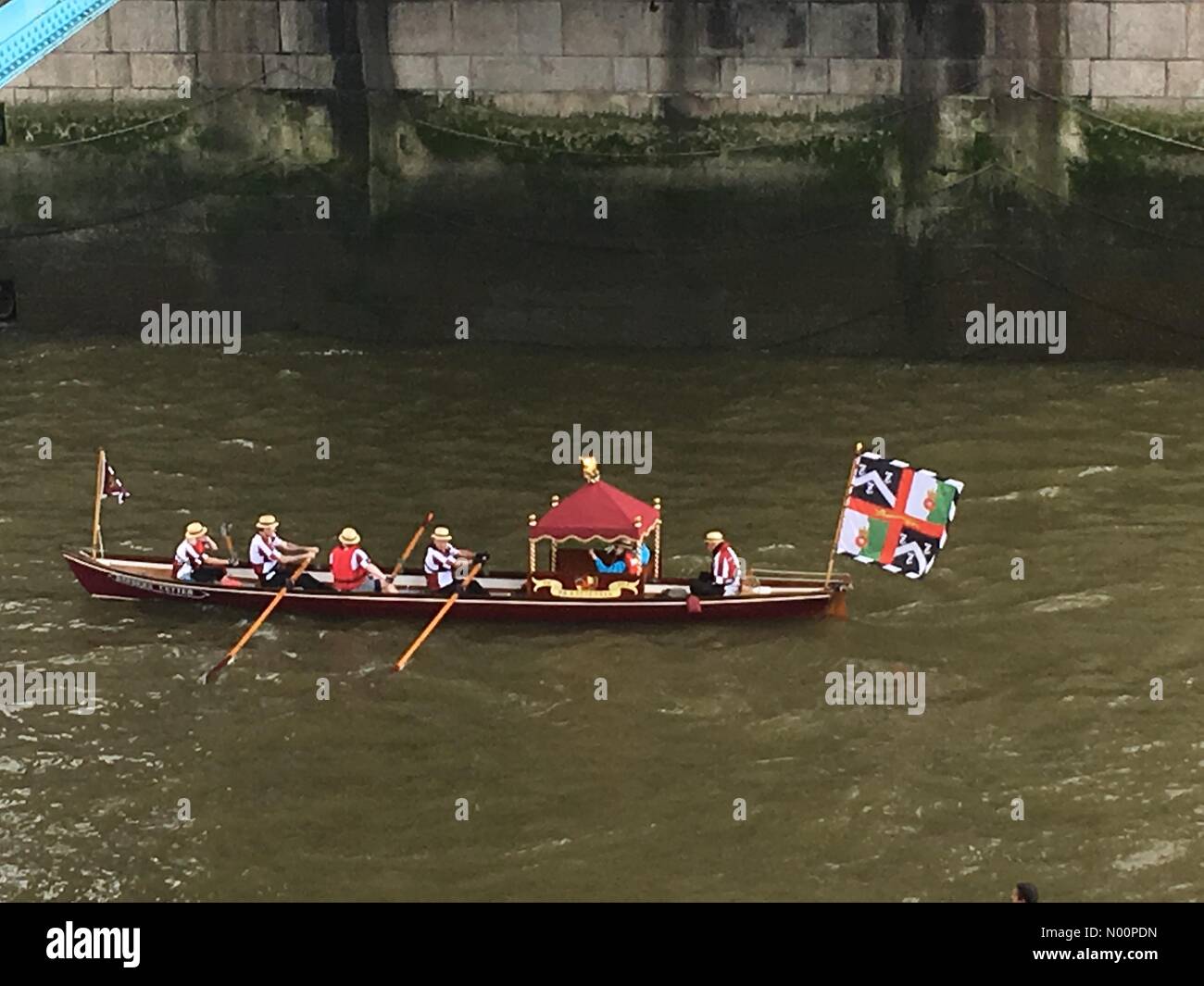 Thames waterman hi-res stock photography and images - Alamy