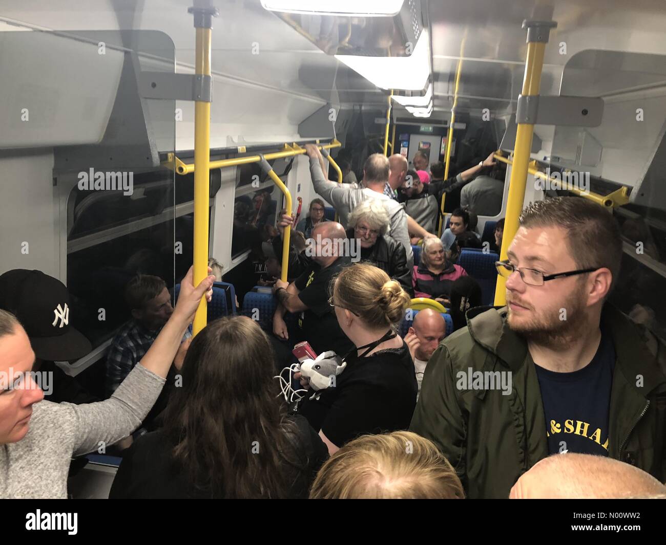 Train to blackpool hi-res stock photography and images - Alamy