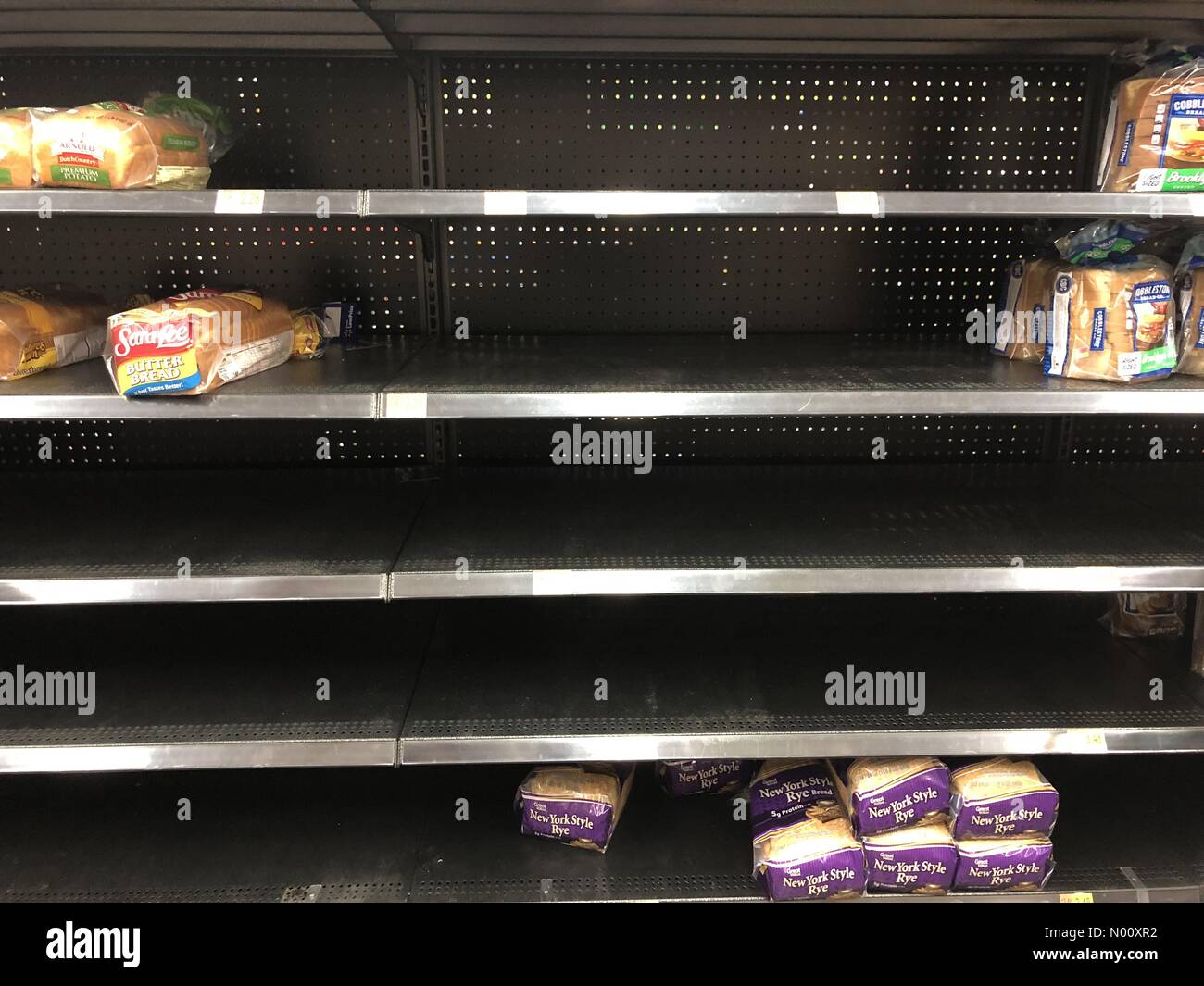 Wal mart neighborhood market hi-res stock photography and images - Alamy