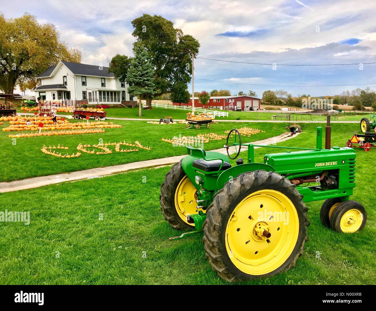 Nook house farm hi-res stock photography and images - Alamy