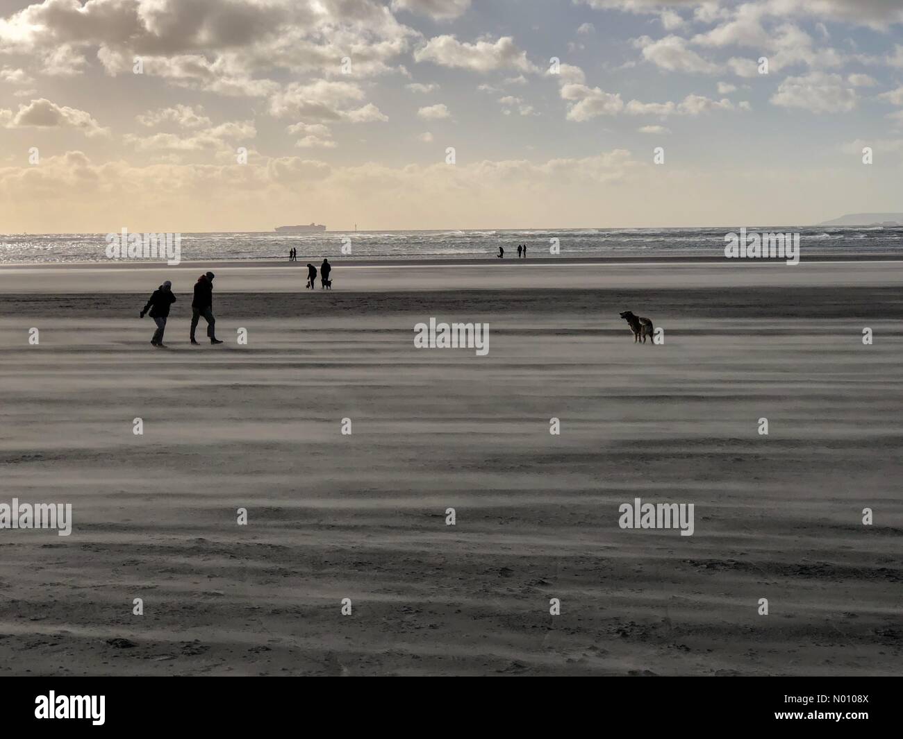 Blast strand hi-res stock photography and images - Alamy