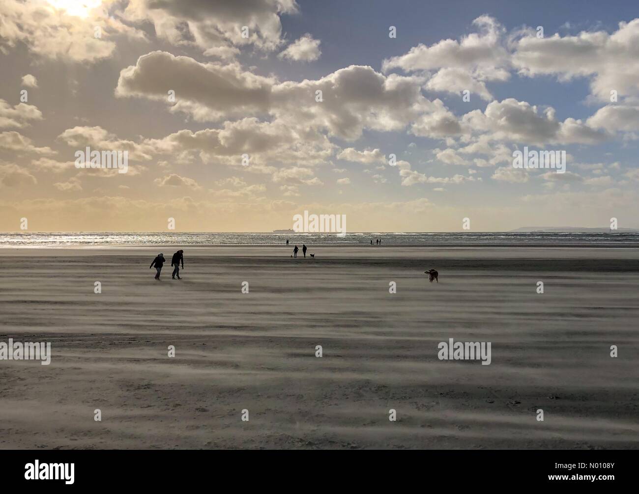 North westerly winds hi-res stock photography and images - Alamy