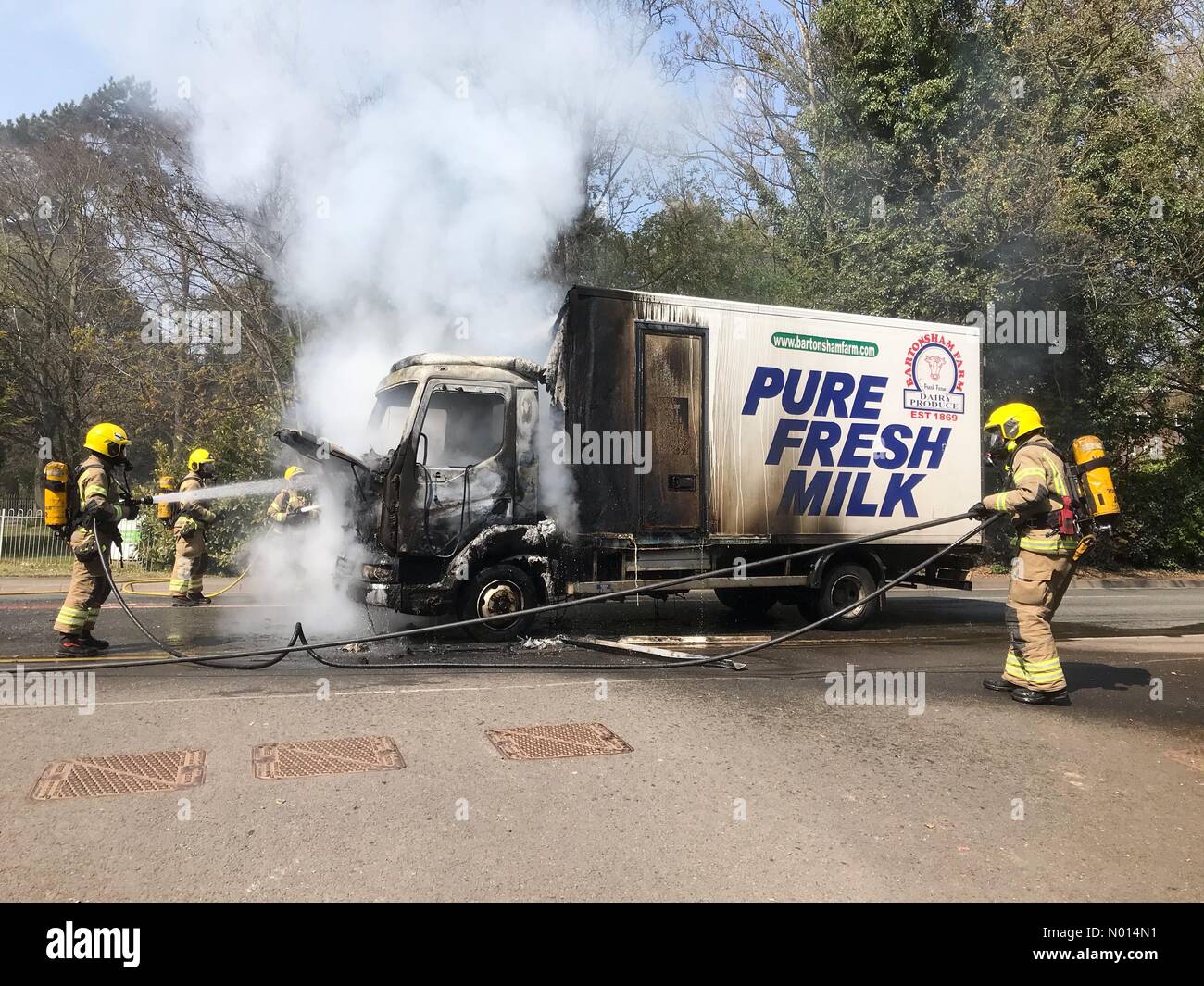Milk delivery van hi-res stock photography and images - Alamy